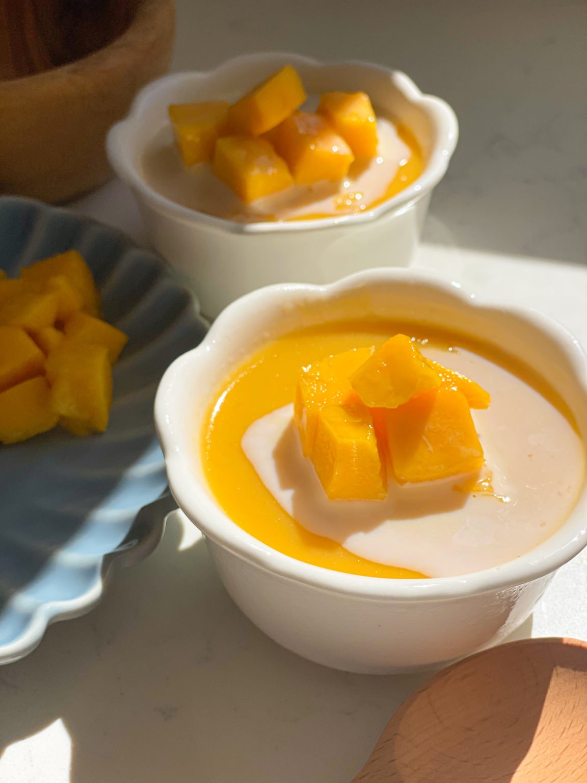 Chinese Mango Pudding (芒果布丁) - Cook With Dana