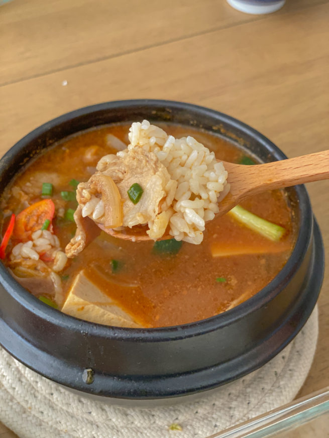 Doenjang Jjigae (Fermented Soybean Paste Stew) - Cook With Dana