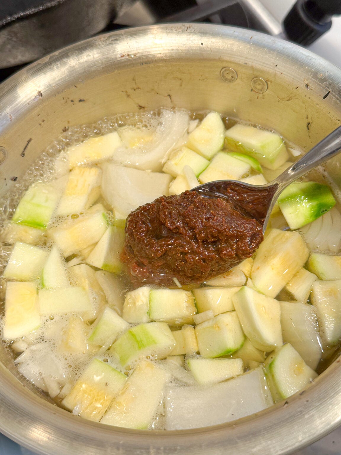 Doenjang Jjigae (Korean Fermented Soybean Paste Stew) - Cook With Dana