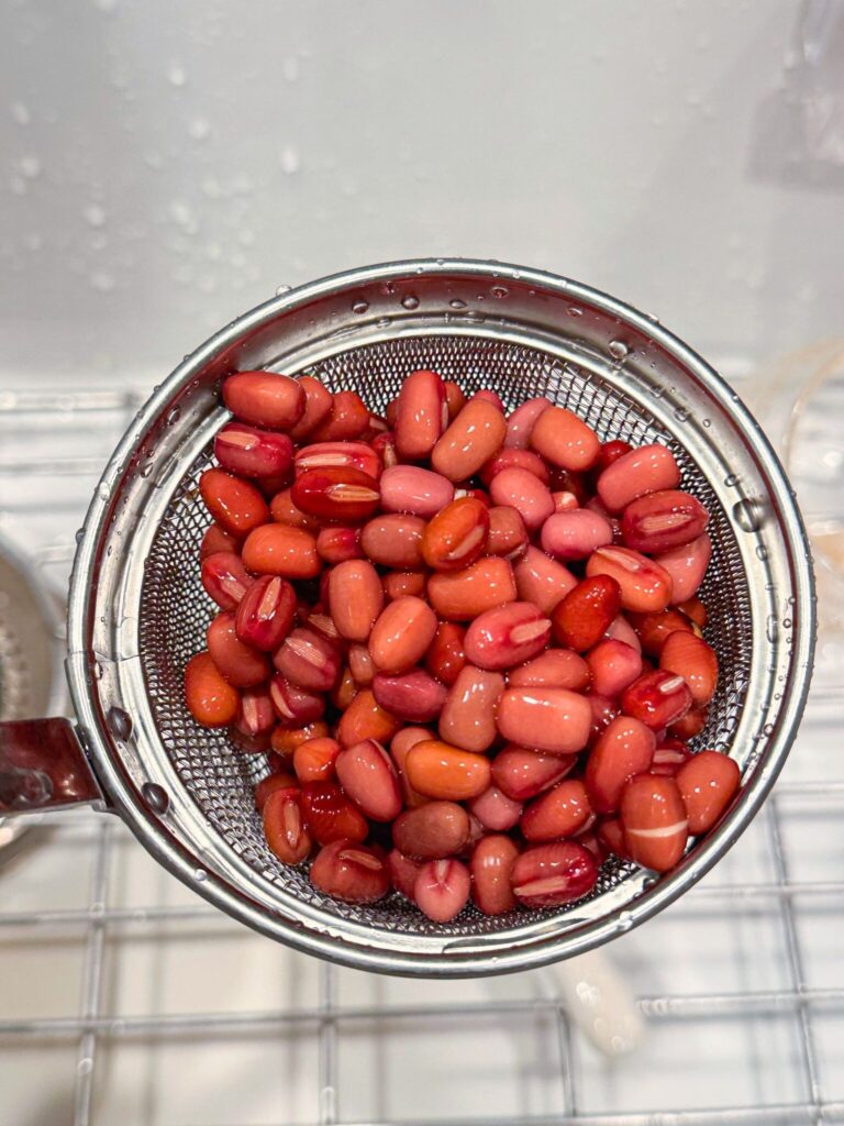 One Pot Red Bean Soup in Rice Cooker - Cook With Dana